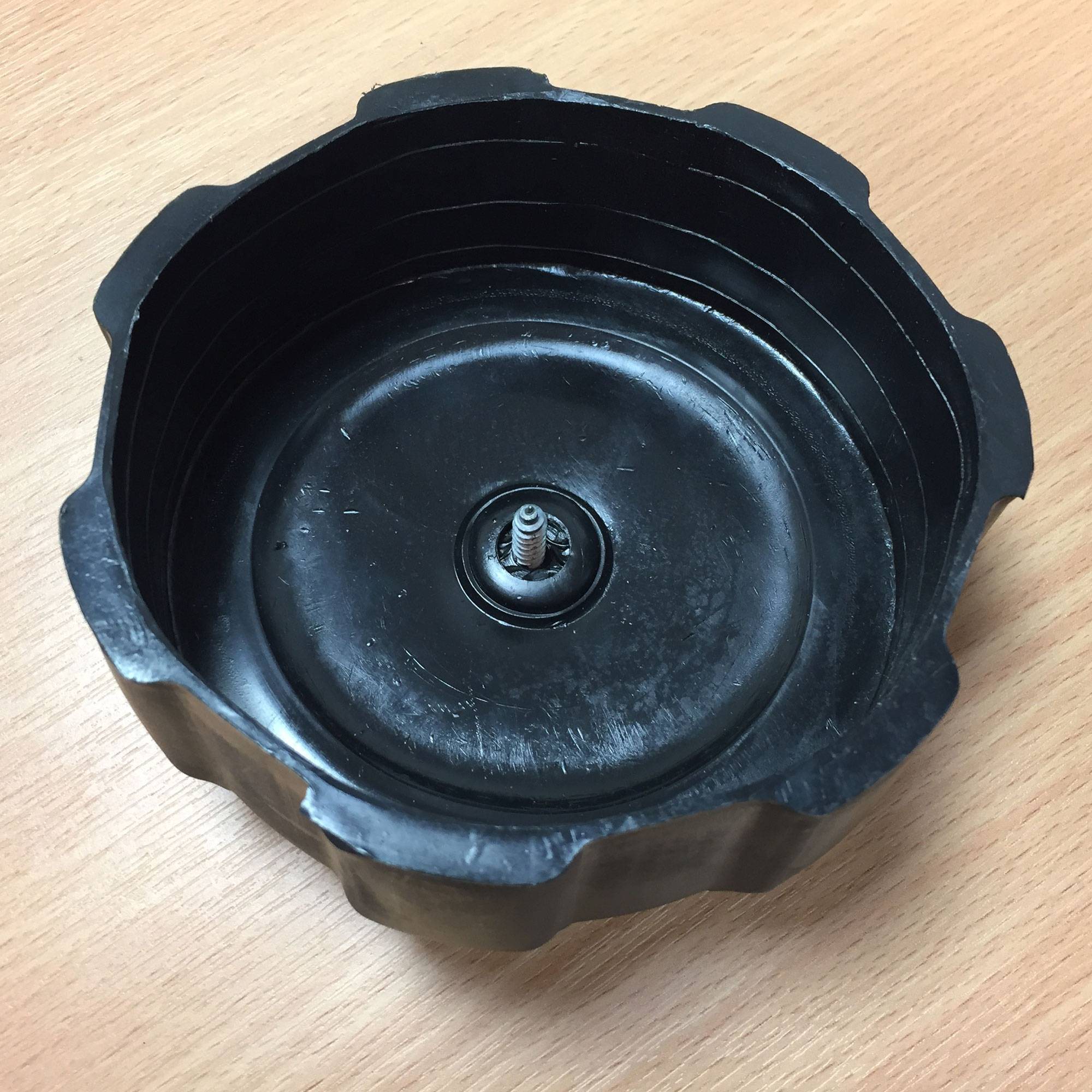 5 Inch Screw Cap for Deso Oil Tank - Fuel Tank Shop