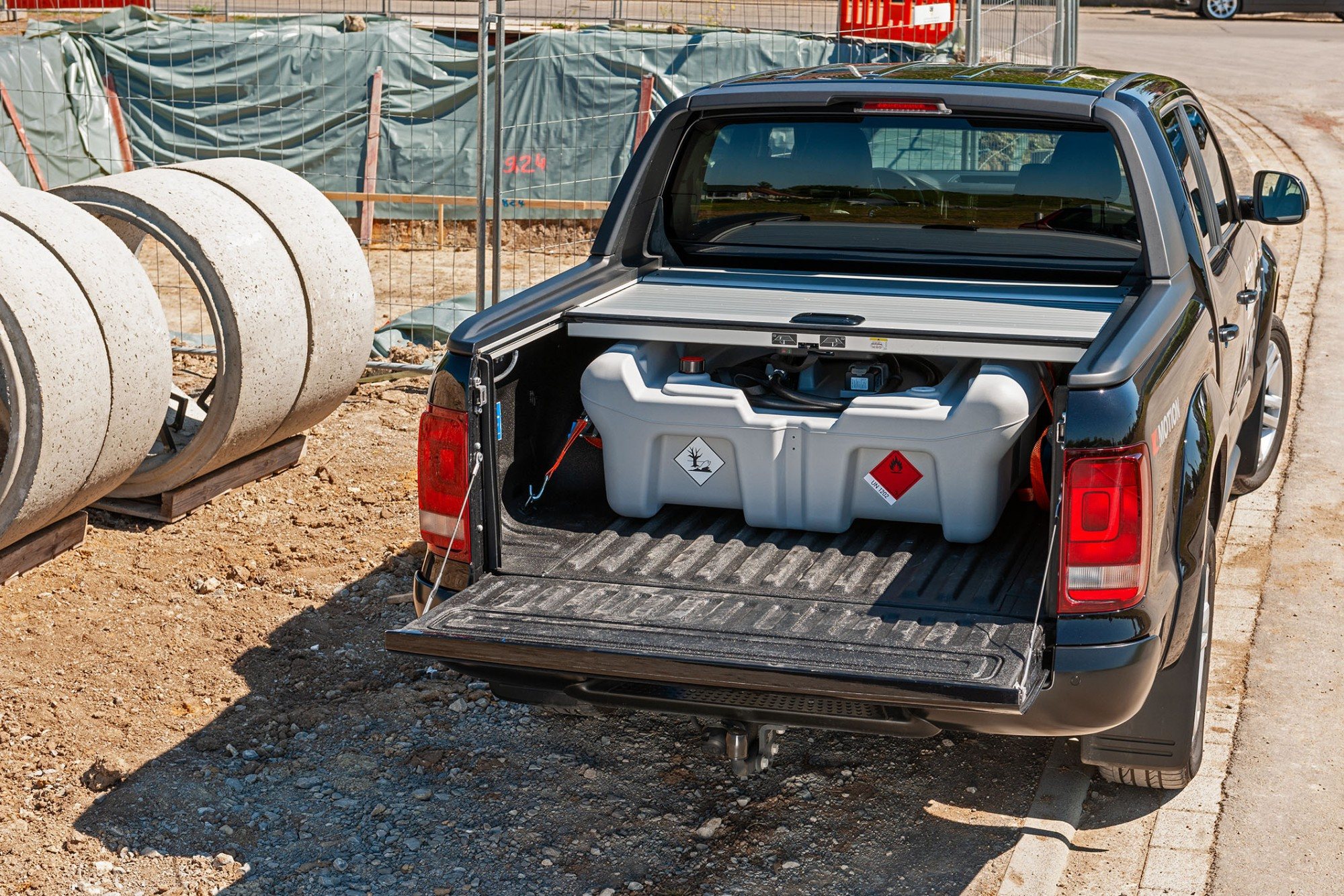 210 Litre ADR Pick-up Diesel Tank - 12V or 24V pump - Fuel Tank Shop